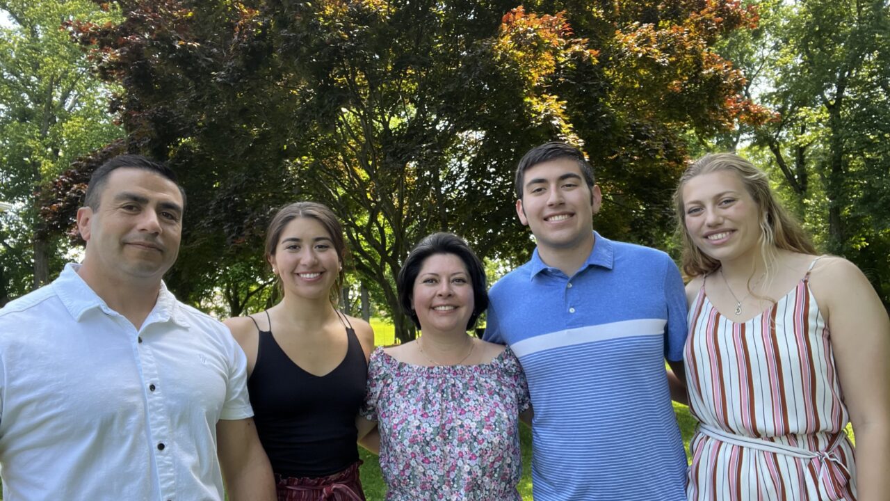 Episode 233: Daniel’s Mom | Andy's Mom